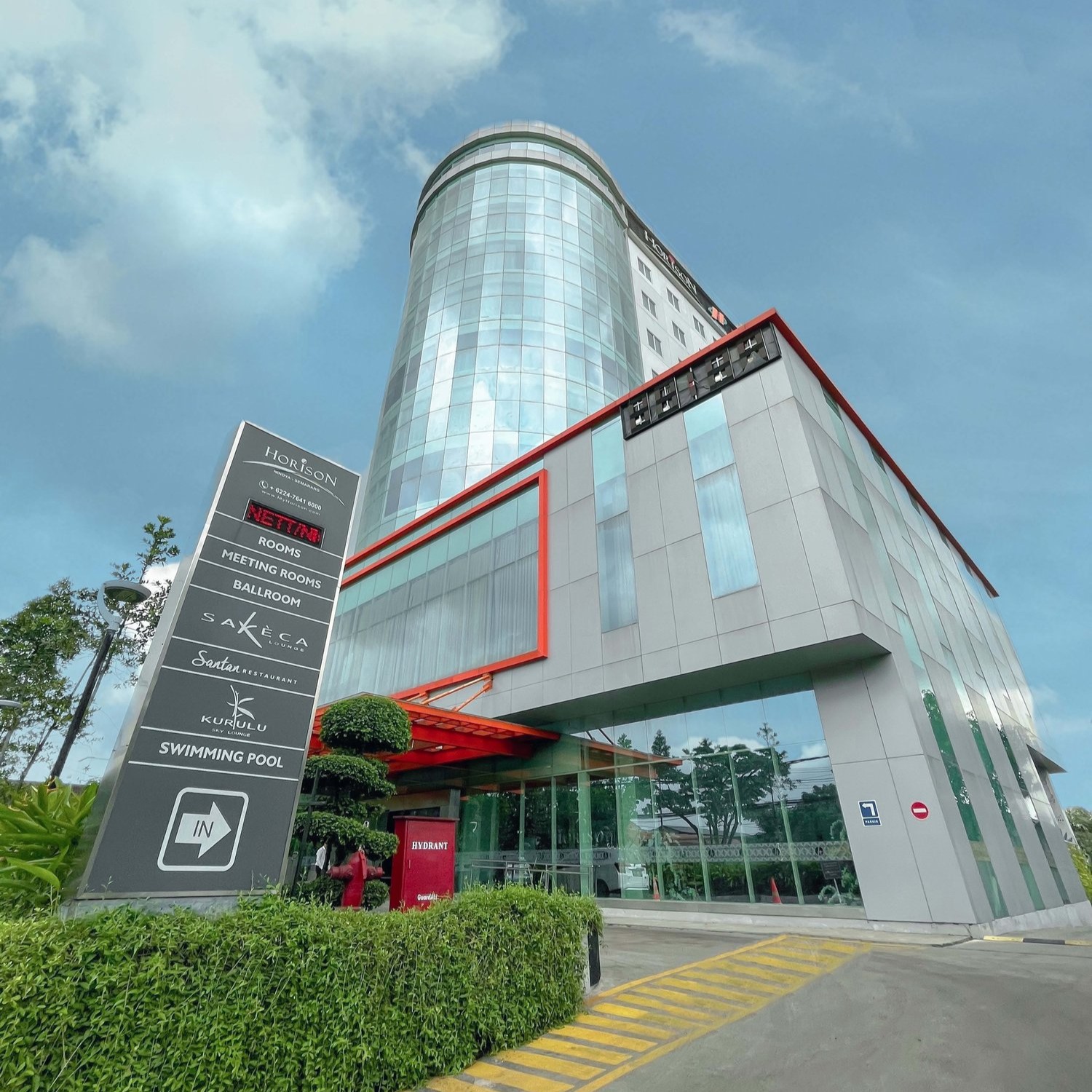 HOTEL HORISON NINDYA SEMARANG - Bookingina